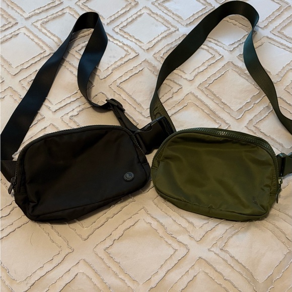 Lole | Bags | Lole Black And Green Crossbody Bags | Poshmark